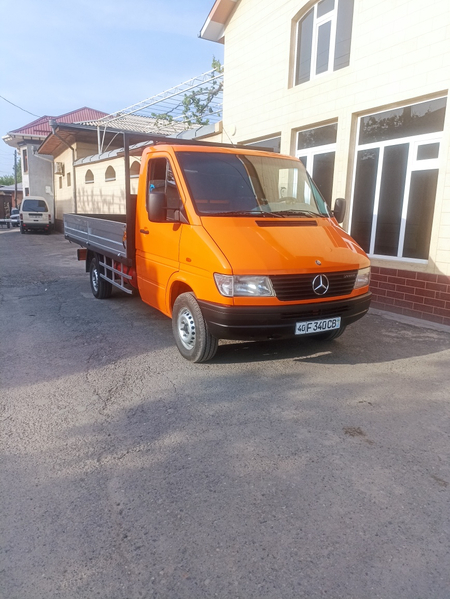 Mersedes benz siprinter sotiladi