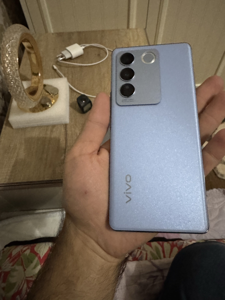 Vivo v27 12/256gb ideal