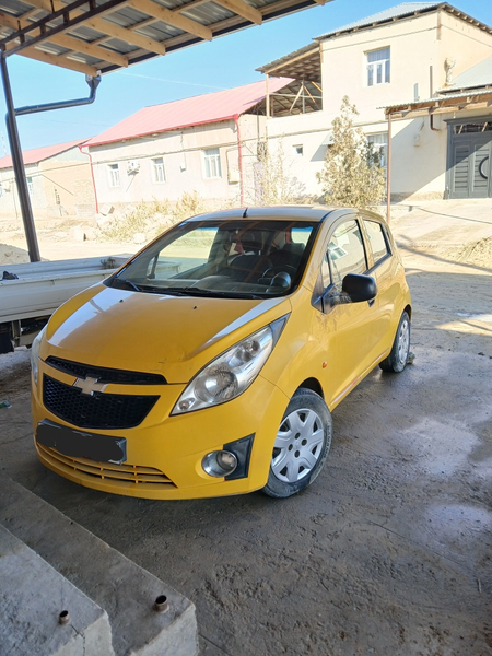 Chevrolet spark 2012