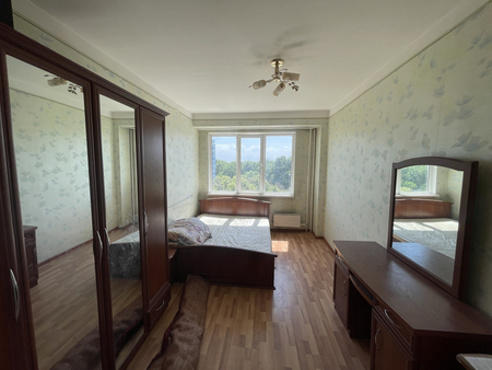 ТТЗ-2.    2-комн.  квартира.    42 м2.