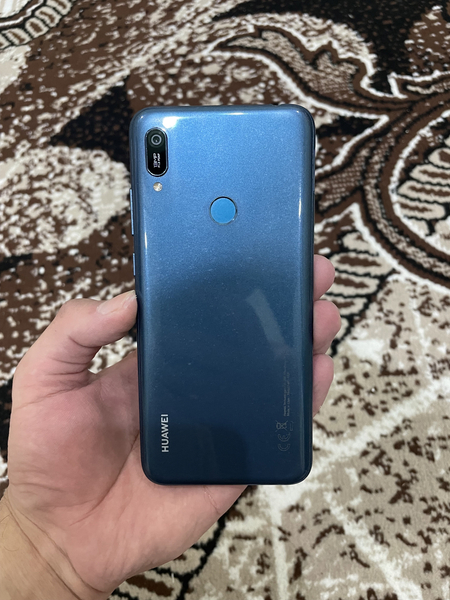 Продаётся Huawei Y6 2019
