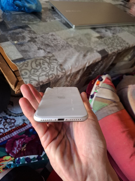 Iphone  se  2020