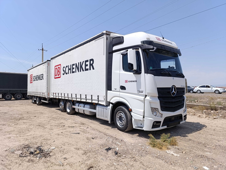 Actros paravoz 2015y 120kub