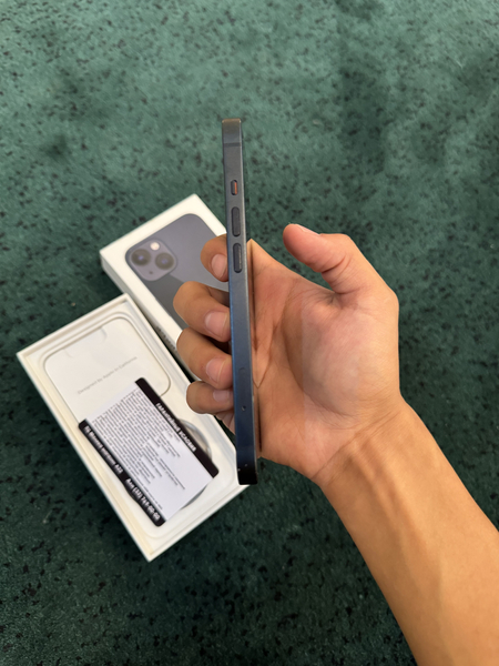 iPhone 13 128gb LL/A