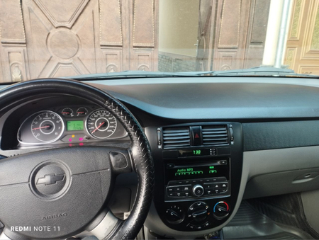 Lacetti sotiladi kelishilgan narxda