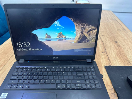 Noutbook Acer 10 pakaleniya