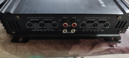 Продам 4 кональный усилитель 4.460w