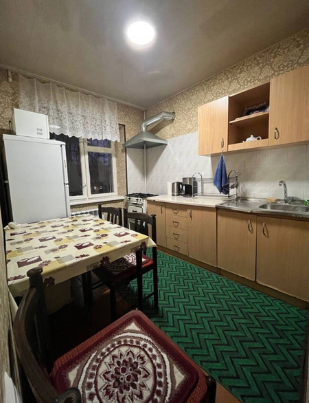 Продается квартира, Ш.Руставели Гостиница Россия, 1/2/4