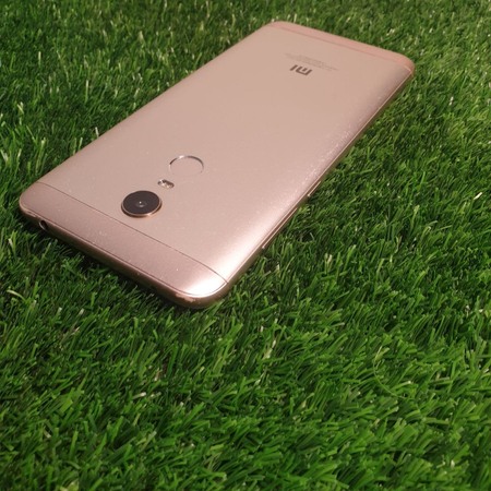 Redmi 5+plus sotiladi