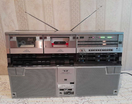 Магнитола  SHARP GF-555x