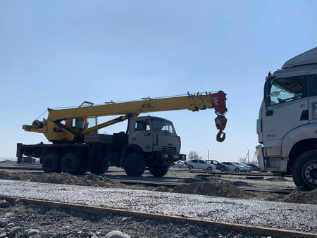 Автокран (KAMAZ KS55727 1) сотилади