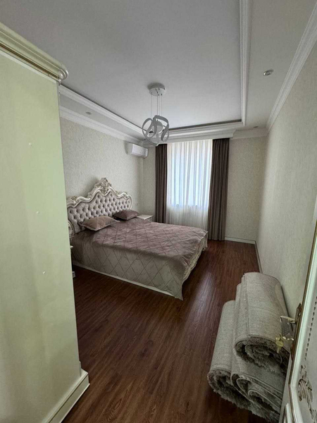 Продаётся 4х комн Габус квартира Басри Баба Ц2 Алайский 176 м2, (7144)