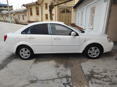 Ласетти 2010 йил