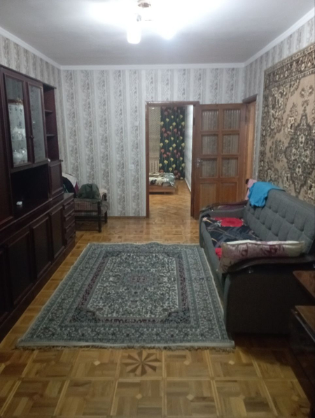 Аренда квартиры 2/5/5 Цум метро Космонавтов.