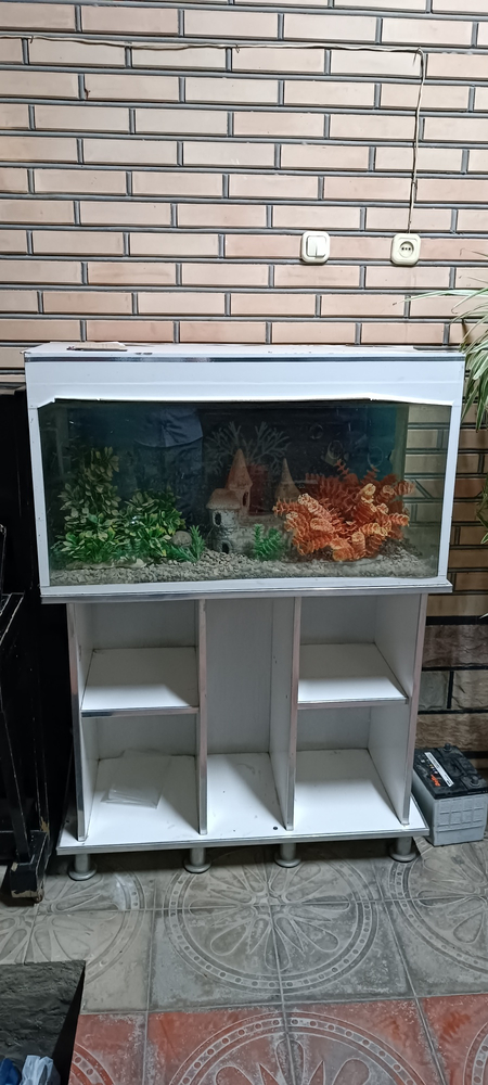 Продаётся аквариум