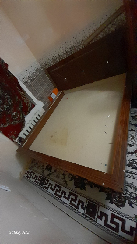 Dux spalni bn 2ta tumbutchasi xolati yaxwi