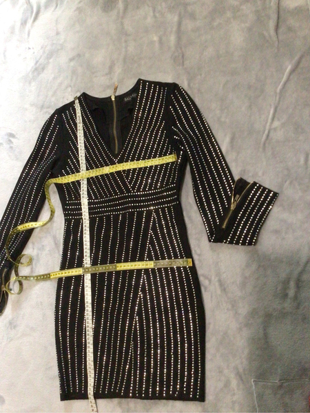 Черное платье BALMAIN
