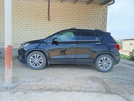 Tracker 1, Avtomat karobka, Kraska radnoy, 95000km jurgen. Benzin,met