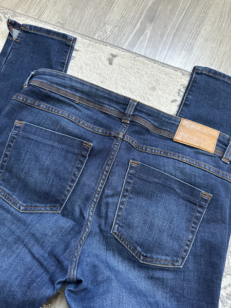 Zara. Женские брюки джинсы.