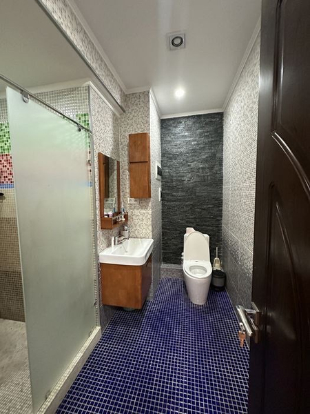 Продаётся 3х комнатная квартира Жк Vita Stroy  ( Паркентский)