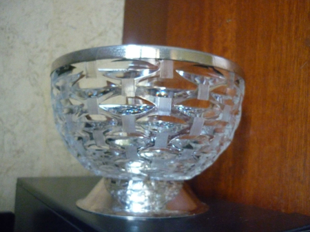 Продам. Красивая хрустальная ваза.  Винтаж из СССР.