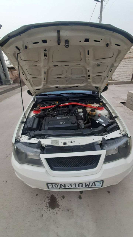Nexia 2 sotiladi holati yaxshi