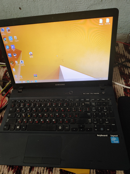 Srochno Samsung noutbook core i3 processor celeron ssd bor  autocad c+