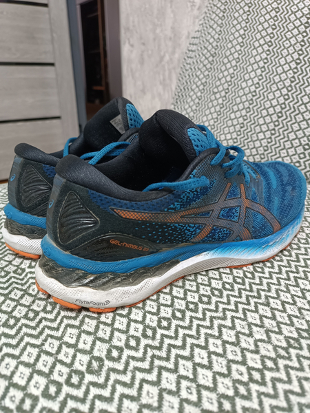 Кроссовки ASICS оригинальные