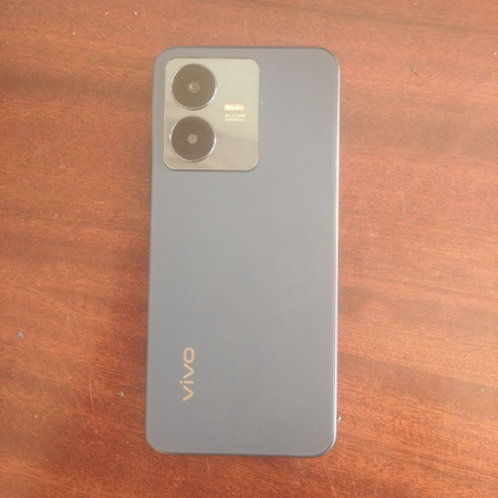 ViVO Y22 срочно продам