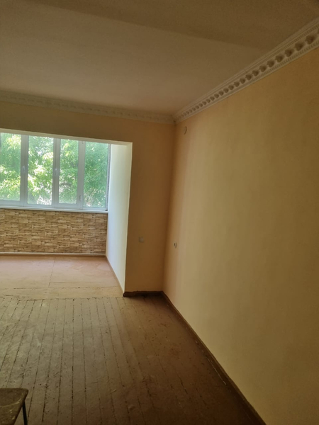 Продается квартира, 2х комнатная. Кирпичный дом 77 серия, 3 этаж