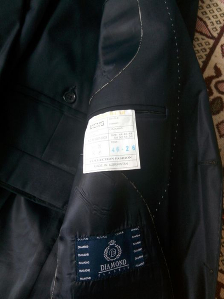 Продам костюм
