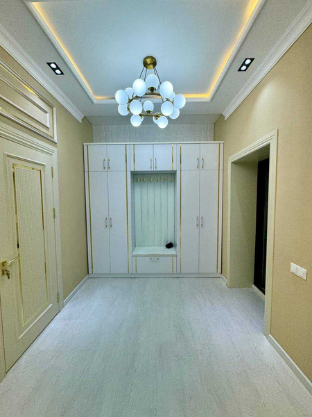 2 xonali 90m² 3-qavat uy sotiladi