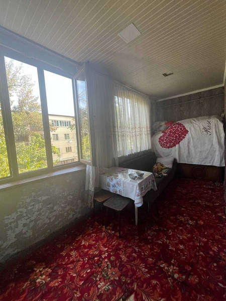 Трехкомнатная на Рисовом 70м2 с балконом 2 на 6 в кирпичном доме