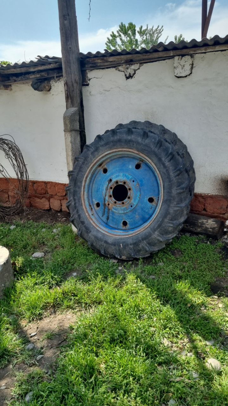 Трактор беларусь