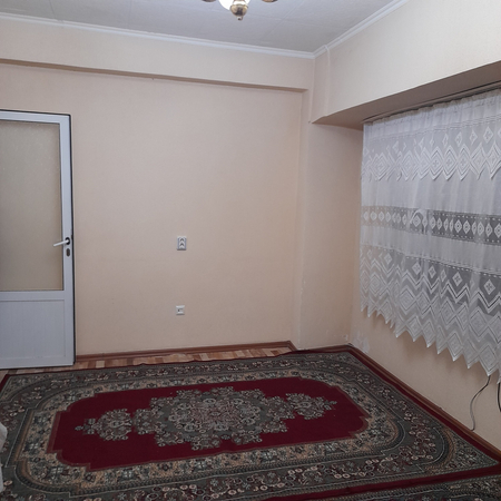 Аренда коракамиш 1.хонали 2.хонали клинган оилага берилади