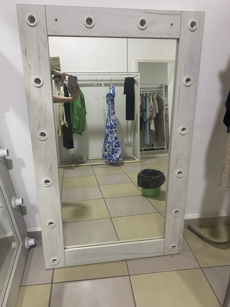 Продаются зеркала