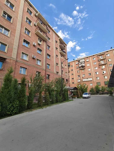 Срочно !!! Квартира  Назарбек (Пансионат) сотилади без маклек озимники