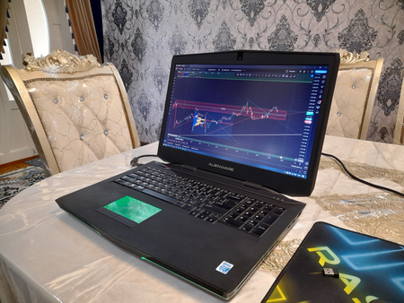 Alienware sotiladi 500$
