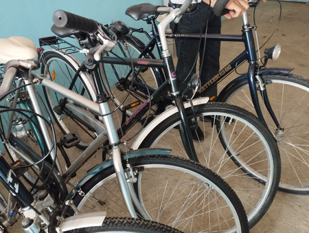 Germanniske velosipedlar sotiladi
