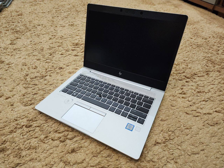 Hp 830 core i7 13.3 sotiladi srochno