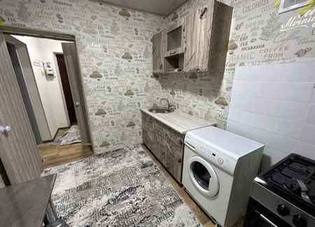 Srochno Chilonzor 9-mavzeda 1/1/4 26m² boʻlgan shinam kvartira sotilad
