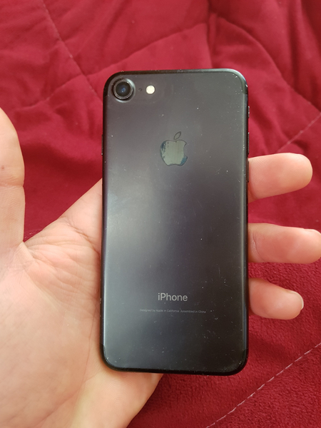 Iphone 7 128/100 usleny