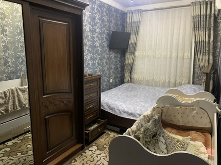Продается квартира на 19 квартале. 4/1/4