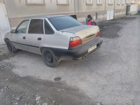 Нексия 1 сотилади
