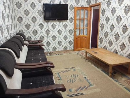 Сдается 3 х комнатная Эко базар Массив Феруза