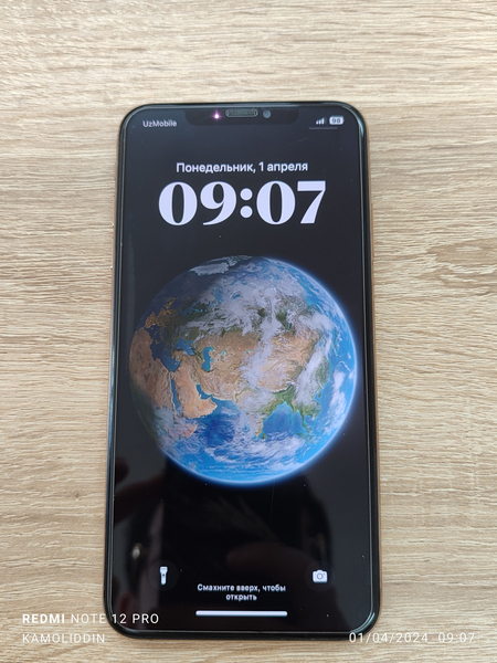 iPhone  XS  MAX ideal