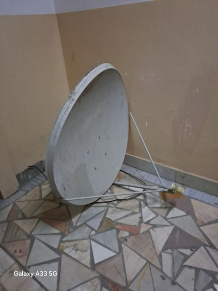 Antenna sotiladi !!!