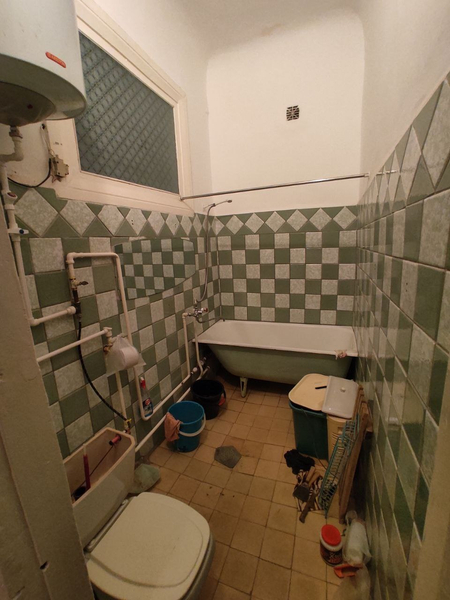 ПРОДАЁТСЯ 2х комнатная квартира в центре. Цена 41 500$