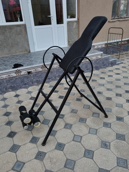 Inversion stol grija trinajori