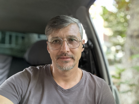 Установка телевизора на стену